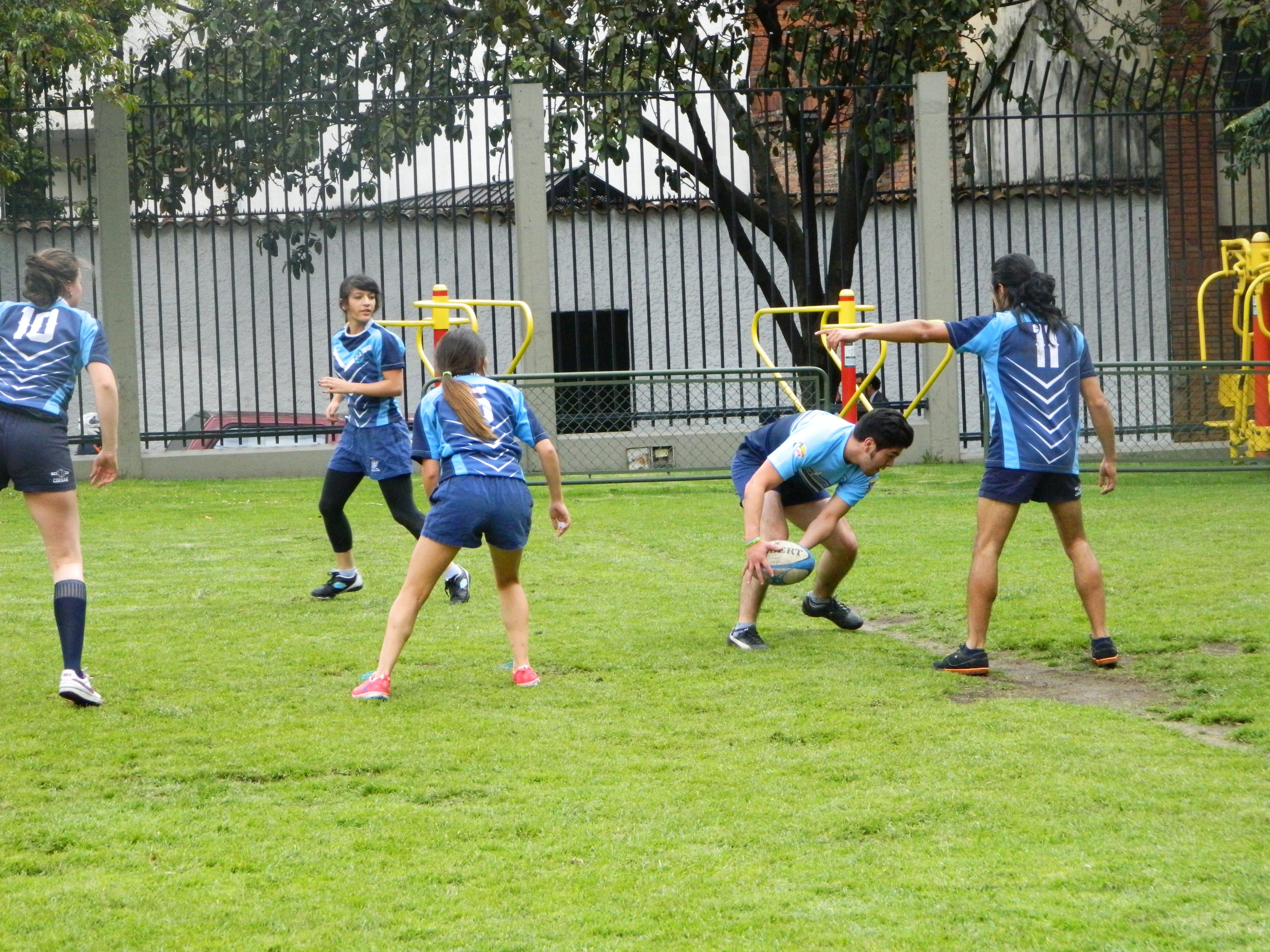 Entrenamiento Rugby Mixto | Universidad de Bogotá Jorge Tadeo Lozano