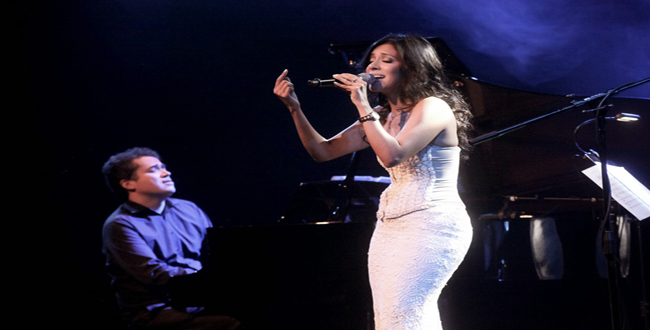 La cantante mexicana Dannah Garay se presentó en el Festival Cultural ...