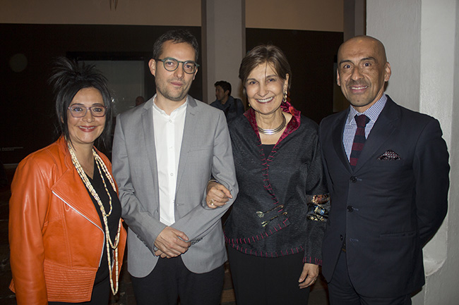 Lanzamiento de la exposición Lorenzo Jaramillo, no como los otros | Universidad de Bogotá Jorge ...