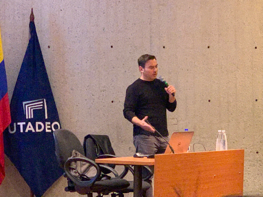 Rodrigo Torres en la TADEO | Universidad de Bogotá Jorge Tadeo Lozano